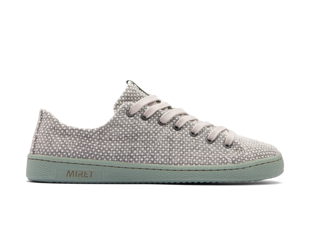 Earthbound bio-based, 97% natural sneakers. The best of nature.