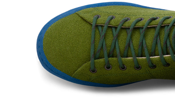 Earthbound bio-based, 97% natural sneakers. The best of nature.