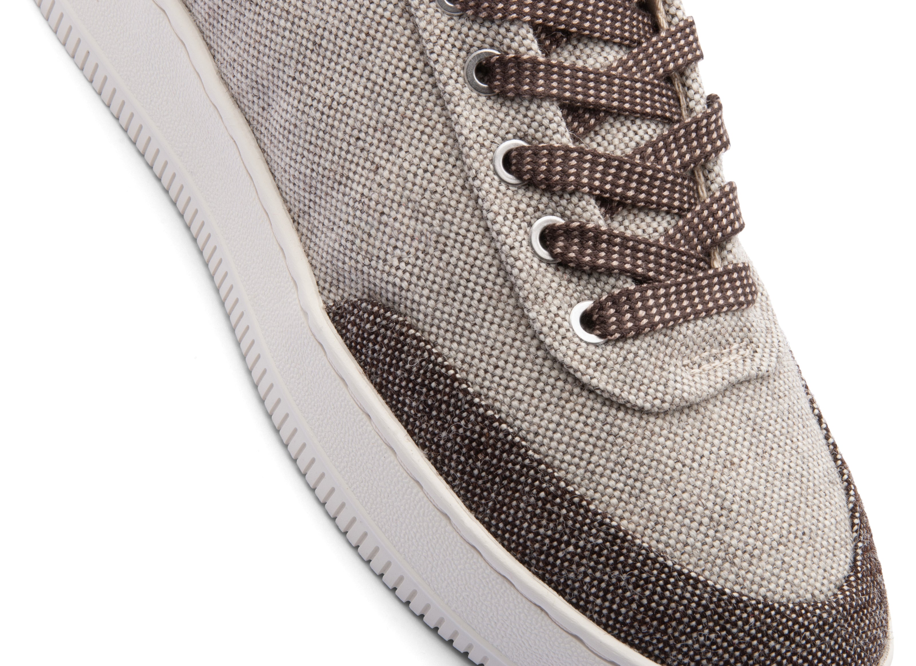 97% natural sneakers by Earthbound | CLAY Kaolin Sneakers